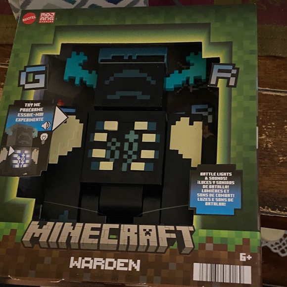 Mattel | Toys | Mattel Minecraft Warden Figure With Battle Lights And ...